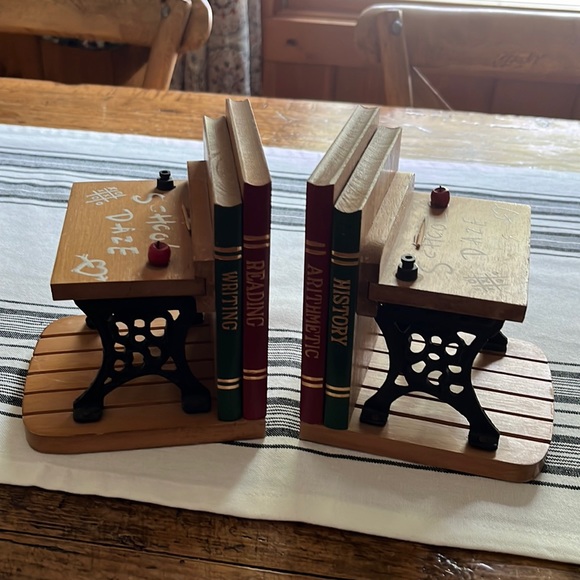 Enesco | Accents | Vintage Enesco Bookends Lois Like Old School Desks ...